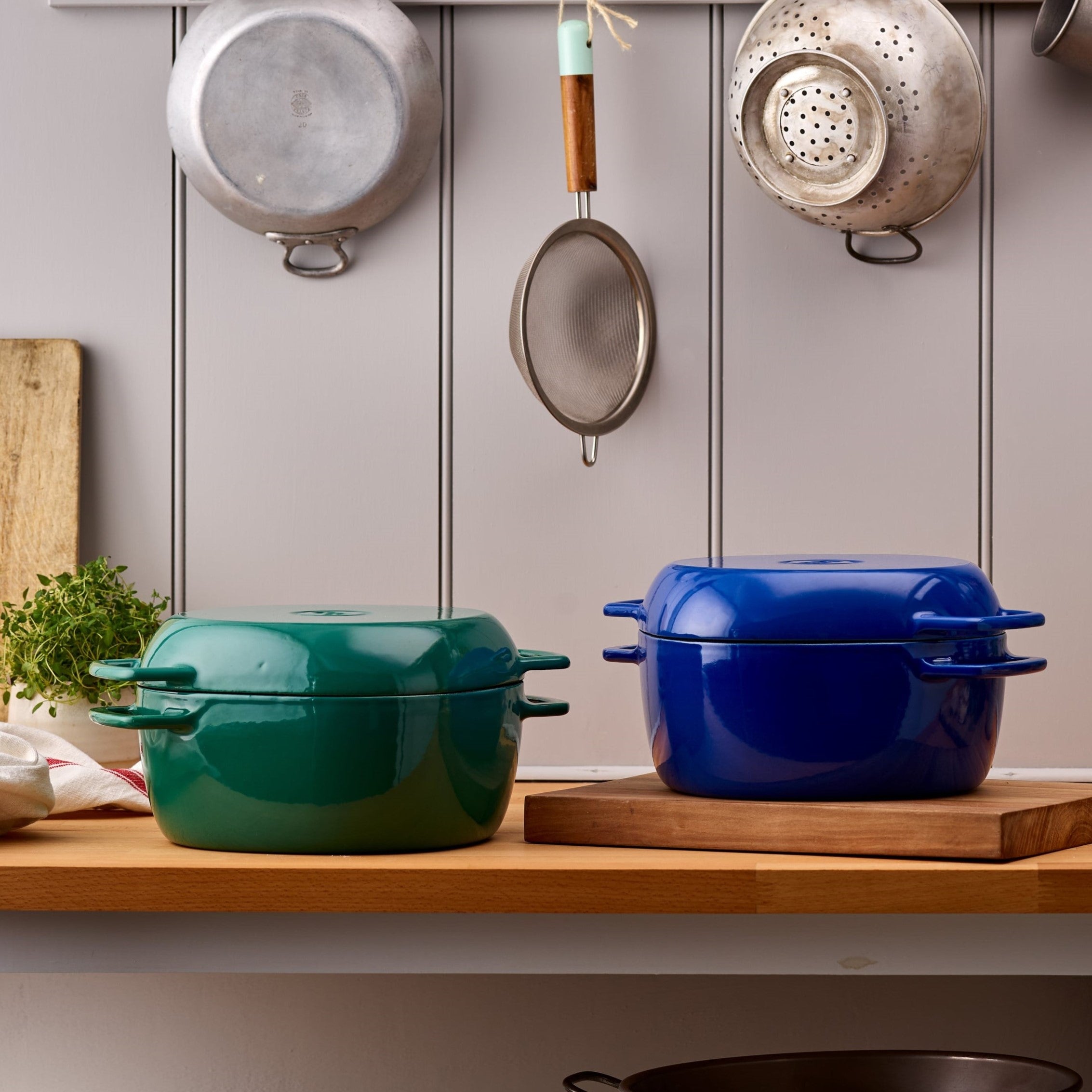 Sebright Goods | The UK Cast Iron Casserole